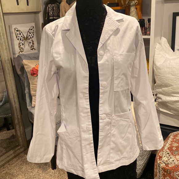 WonderWink | Jackets & Coats | Wonderwink Wonder Lab Short White Button ...